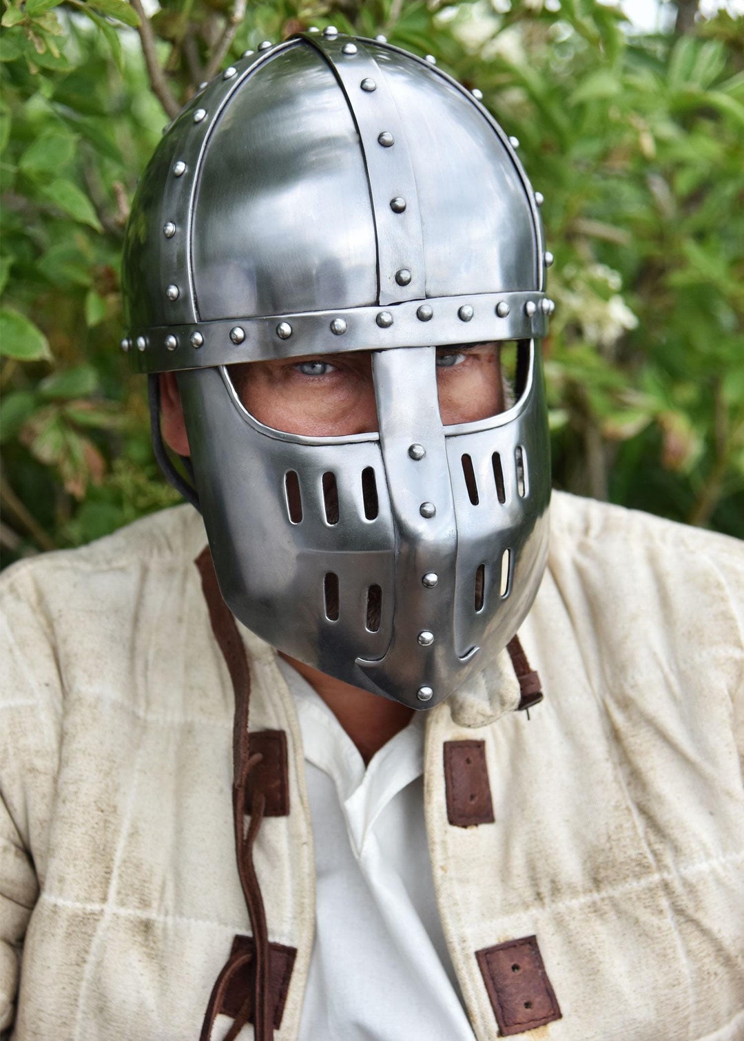 High Medieval Chip Helmet With Face Plate – Steel Combat Helmet for ...