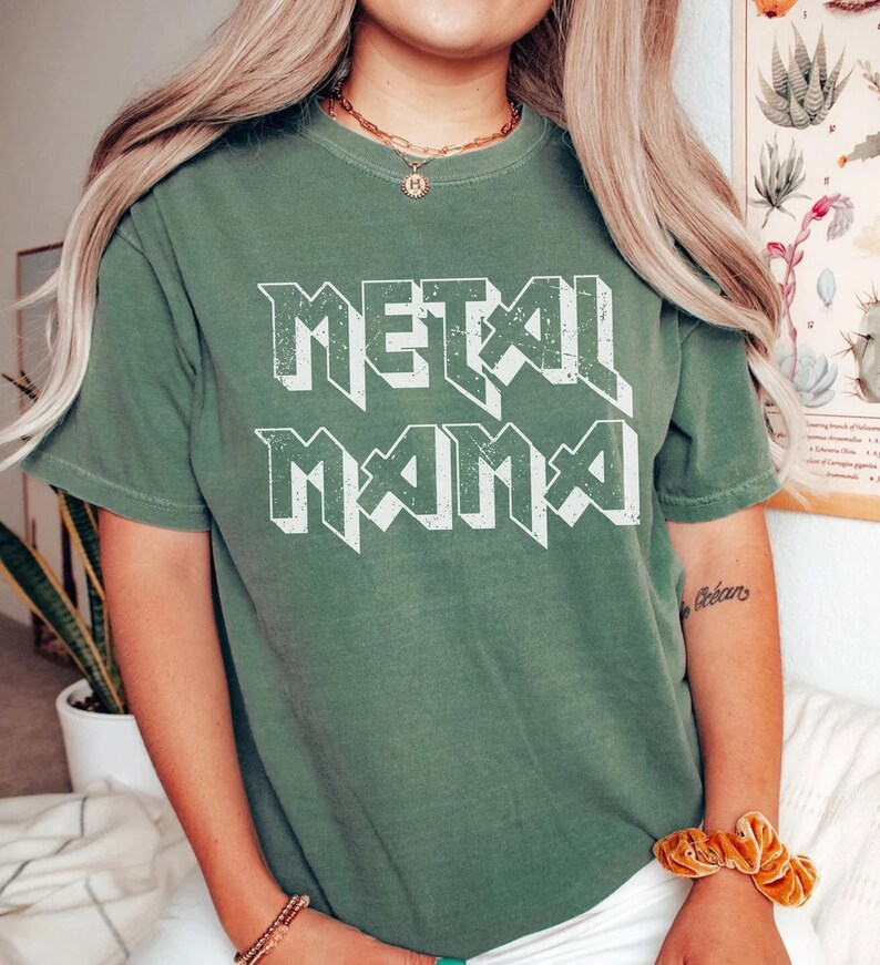 Comfort Colors Distressed Metal Mama Shirt Grunge Rock Mama T-shirt ...