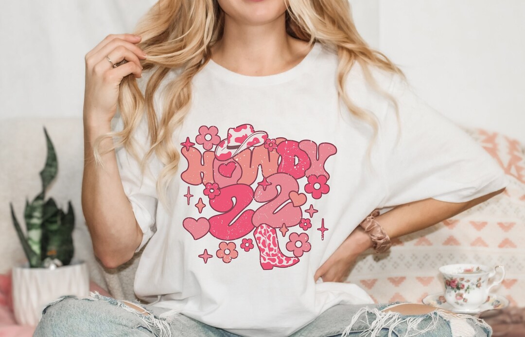 Groovy Western 22nd Birthday Shirt Retro 22 Birthday Shirt Howdy 22 ...