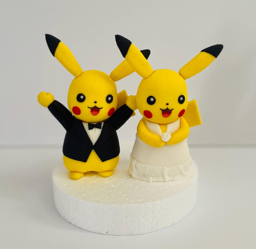 Pikachu Fondant Topper, Pokémon Cake Topper, Mr & Mrs Pikachu Cake ...