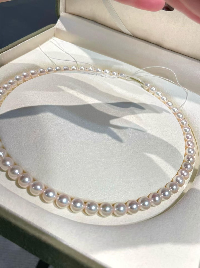 Akoya Pearl Beaded Necklace: 7-7.5mm White Pink Overtone, High Luster ...