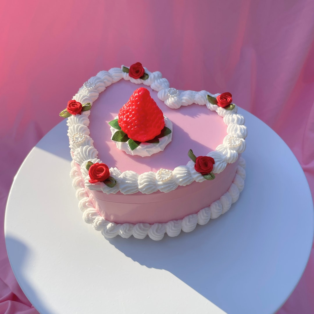 Strawberry Heart Fake Cake Jewelry Box, Coquette Trinket Box, Cute ...