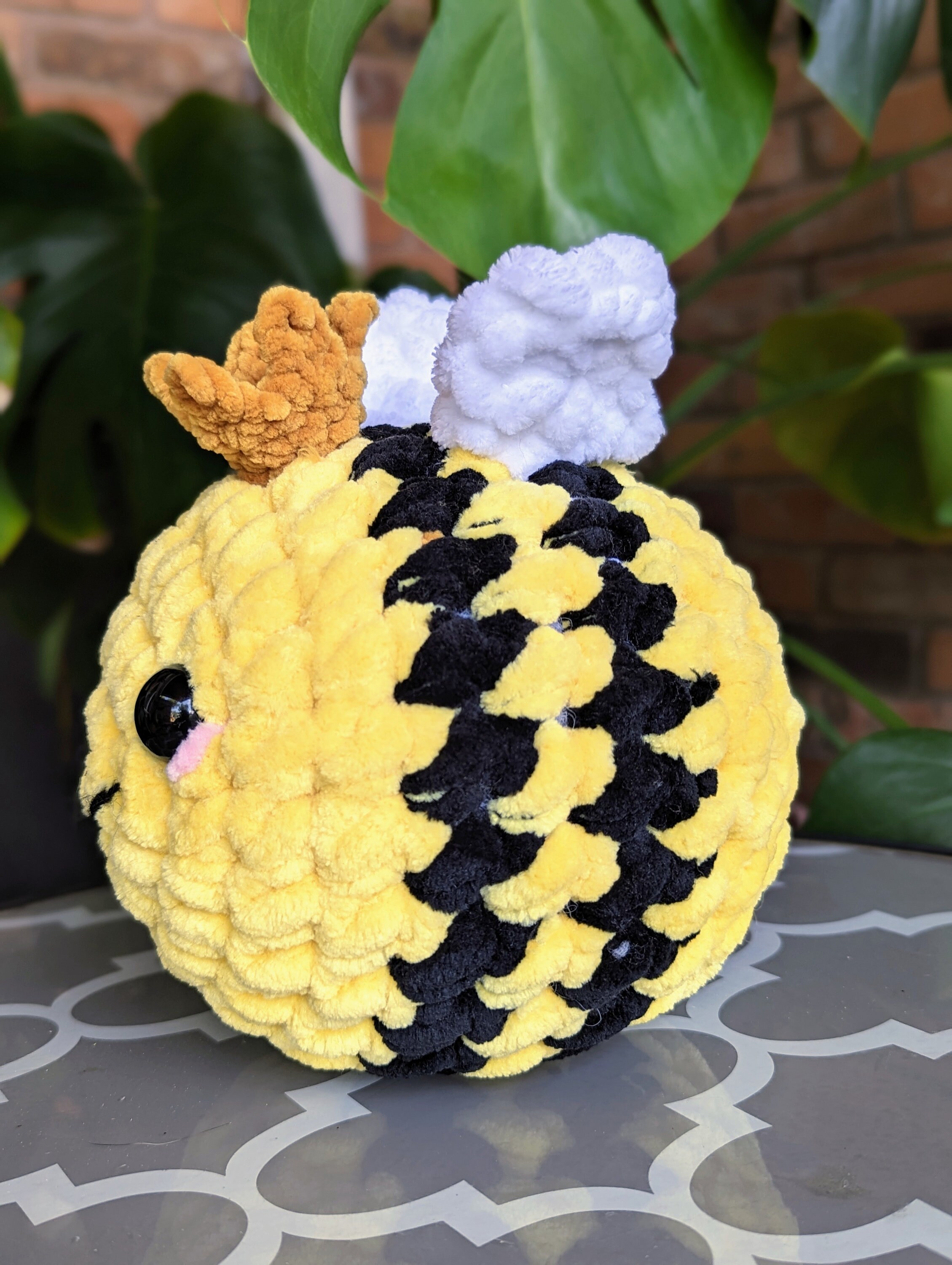 Queen Bee Crochet Pattern - Etsy