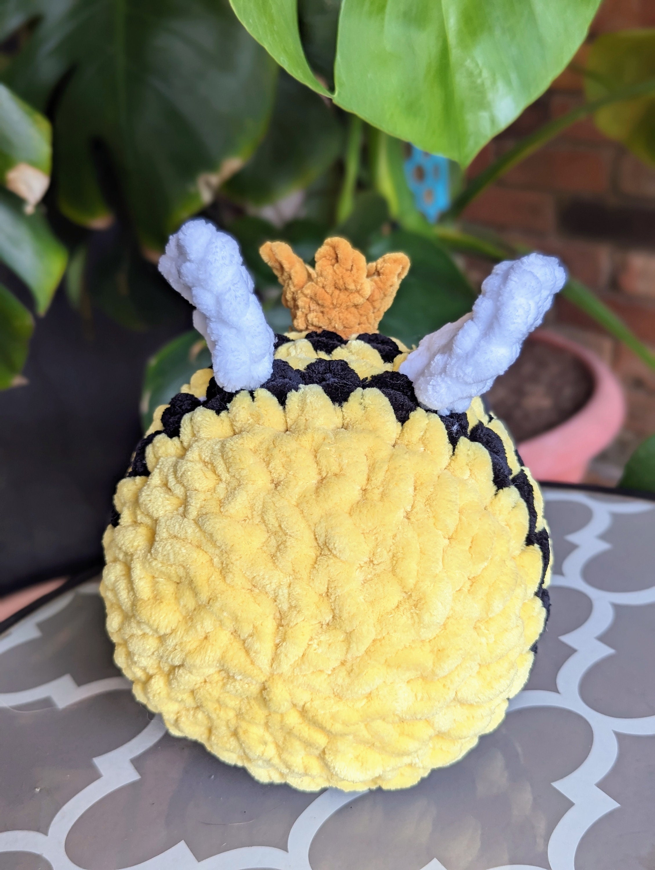 Queen Bee Crochet Pattern - Etsy