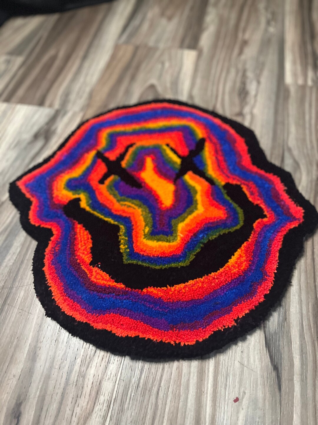Trippy Smiley Face Hand Tuffed Rug - Etsy
