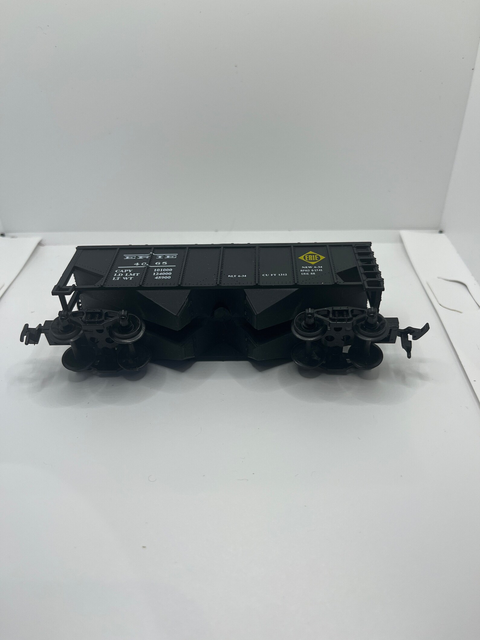 Life-like HO Scale Cement Hopper Car Erie Traincar 8514 - Etsy