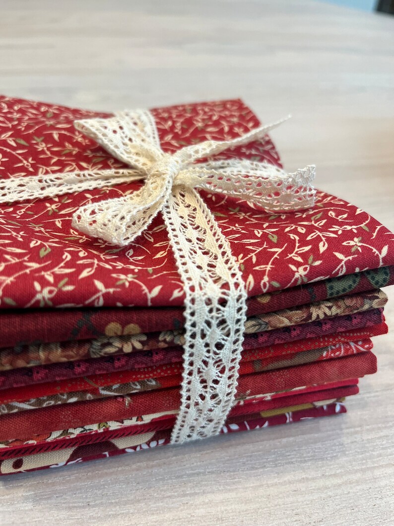 12 PC Fat Quarter Bundle Red Color Quilt Fabric Bundle - Etsy
