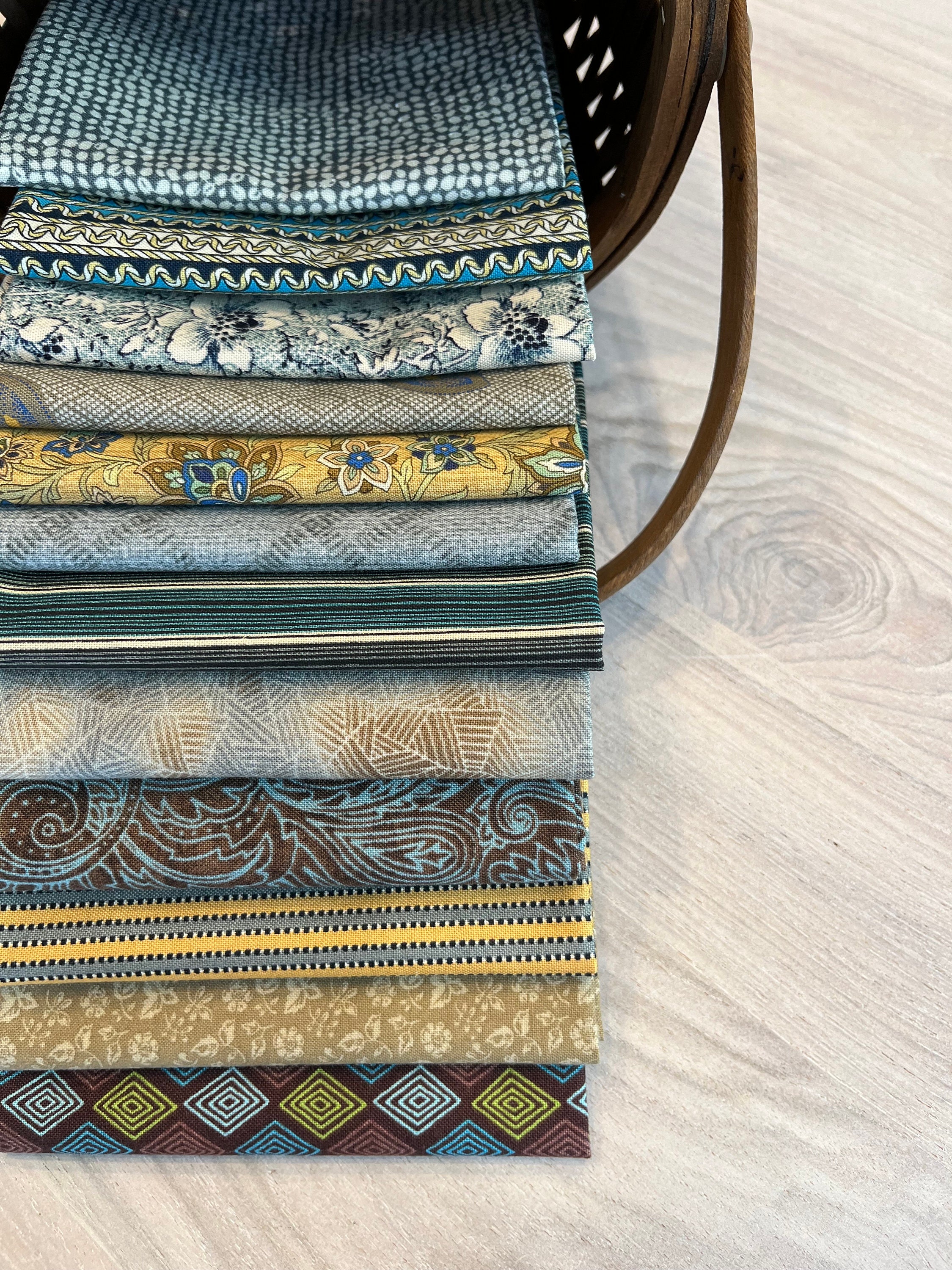 12 PC Fat Quarter Bundle Green Color Quilt Fabric Bundle - Etsy