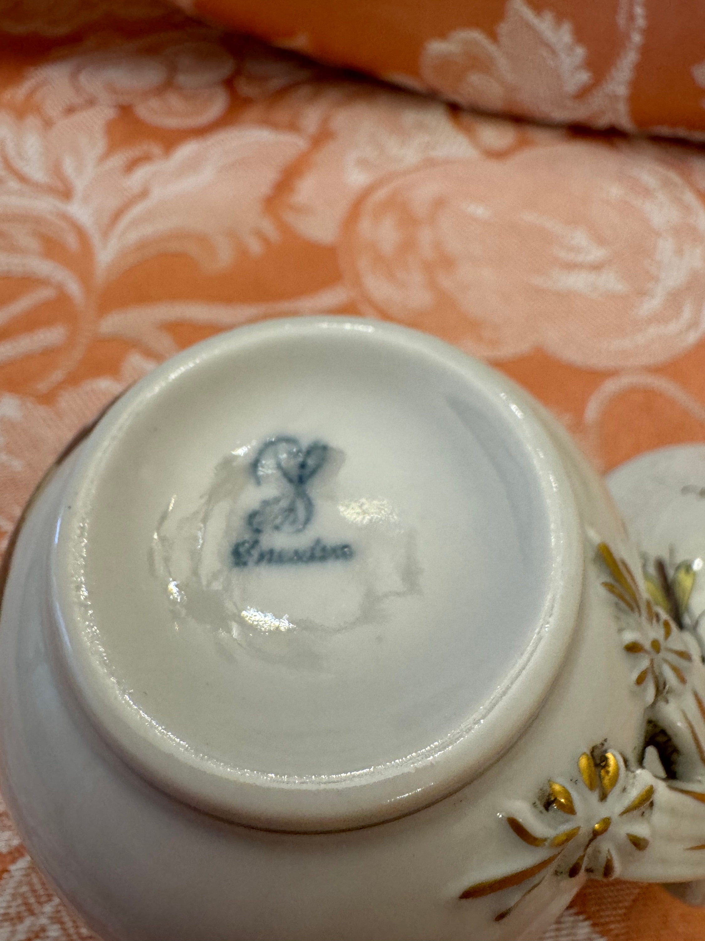 Dresden Pot De Creme Birds and Bugs With Gold Rim. Pot De Creme in ...