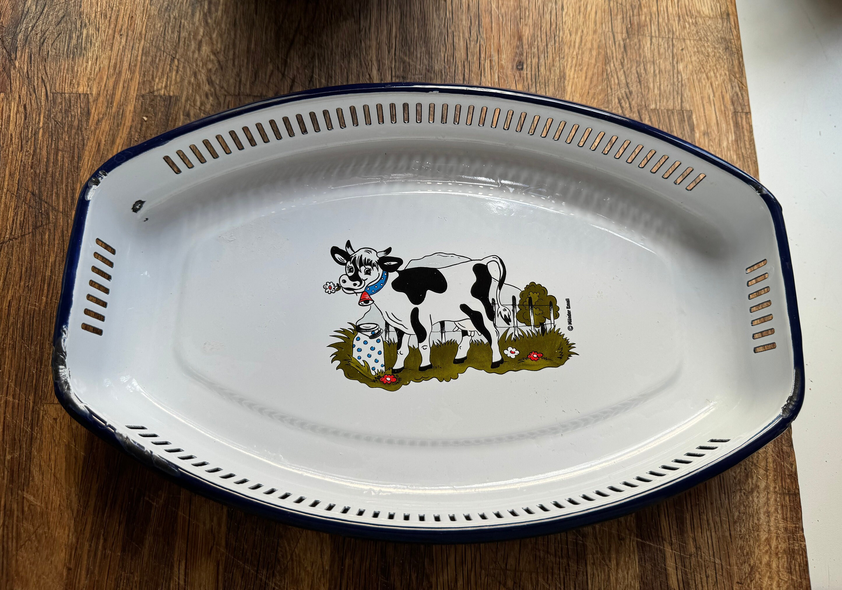 Vintage Enamel Tray With Farmhouse Kitchen Cow Made in - Etsy