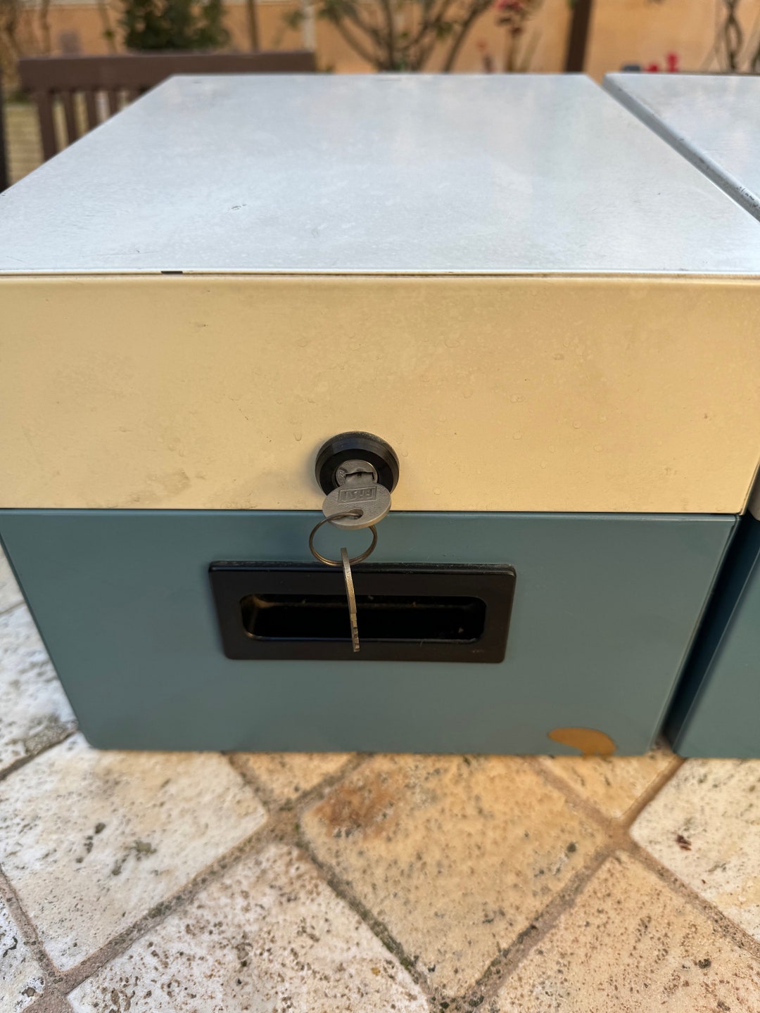 Due Schedari Vintage Buffetti Colore Celeste E Metallo Con Chiave ...