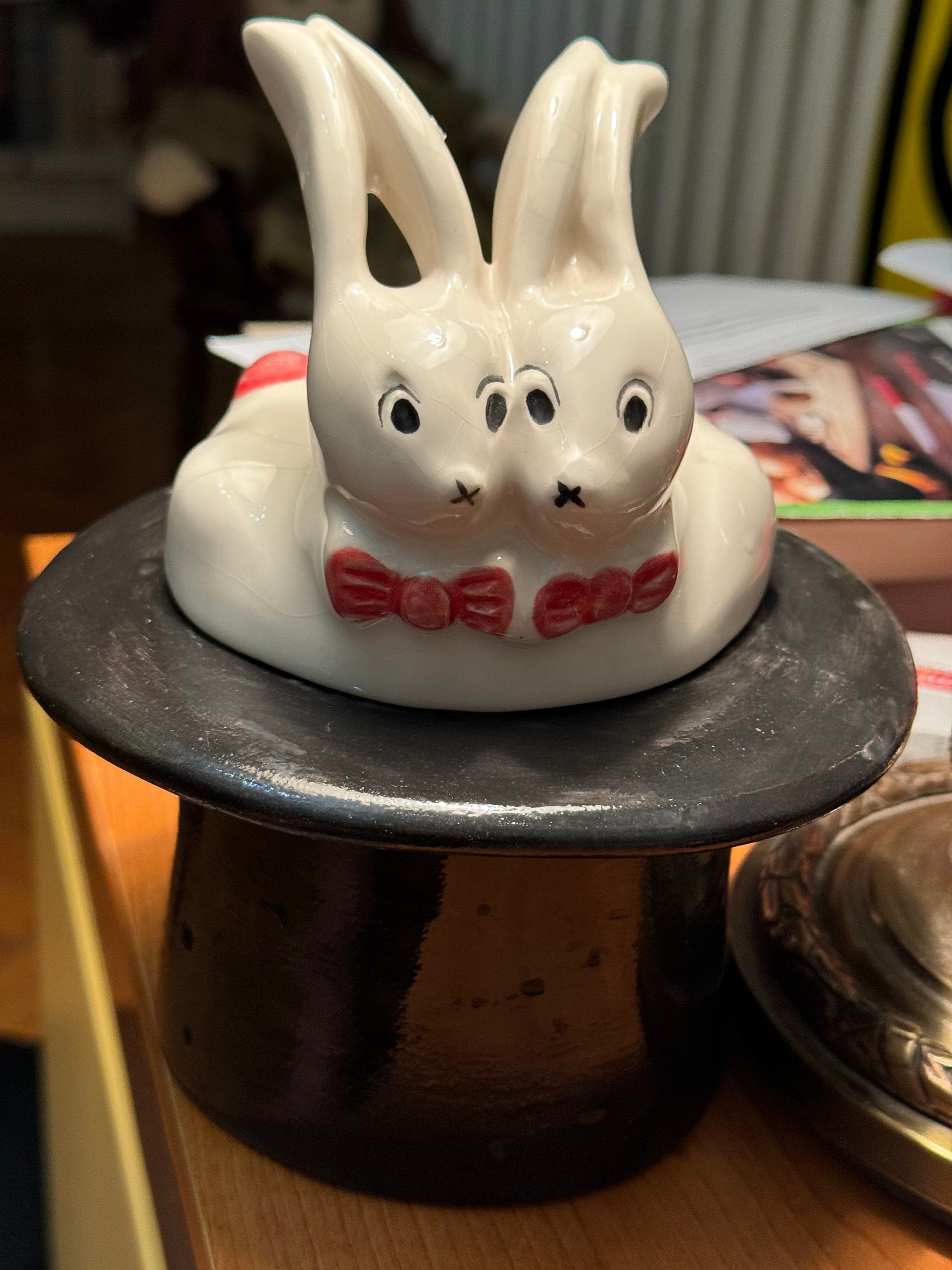 Vintage Rabbits in Magicians Hat Jar. Kitchenware Sugar Bowl Decorative ...