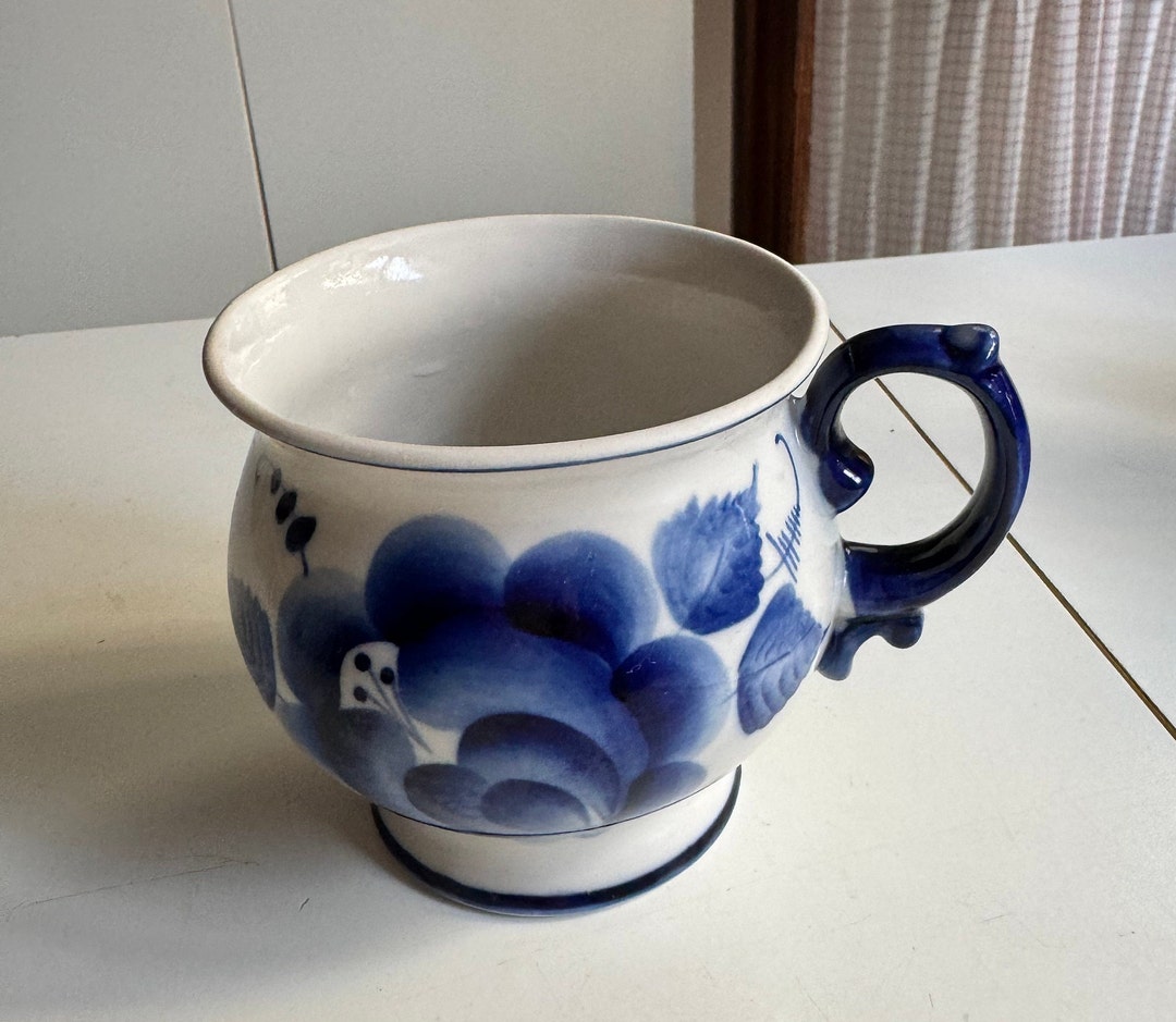 Vintage Gzhel Blue & White Porcelain Cup Mug Hand Painted Russian ...
