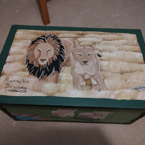 Lion Box - Etsy