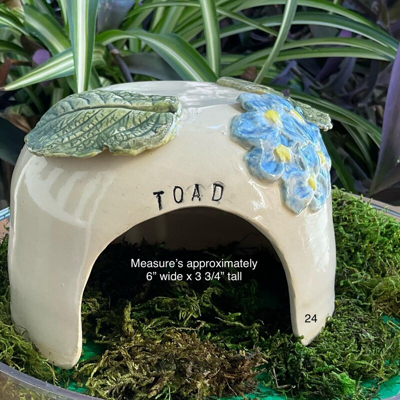 Toad House - Etsy