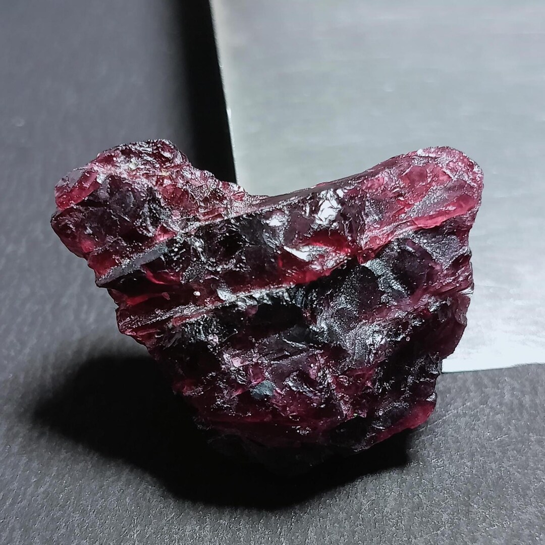 Big Red Garnet Rough: Pendant Size Jewellery Making Stone (29x29 Mm) - Etsy