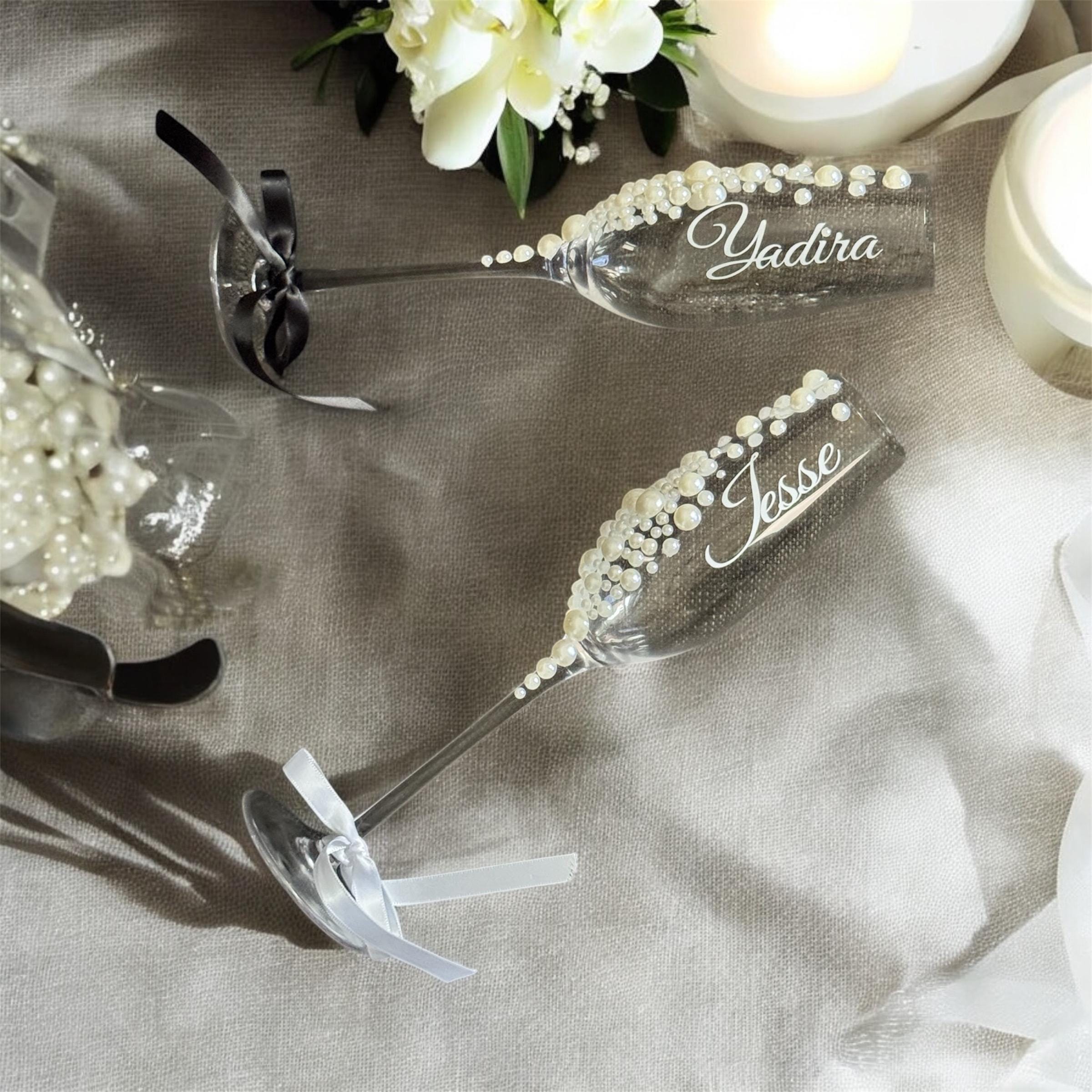 Personalized Pearl Wedding Champagne Flute | Custom Wedding Accessories ...