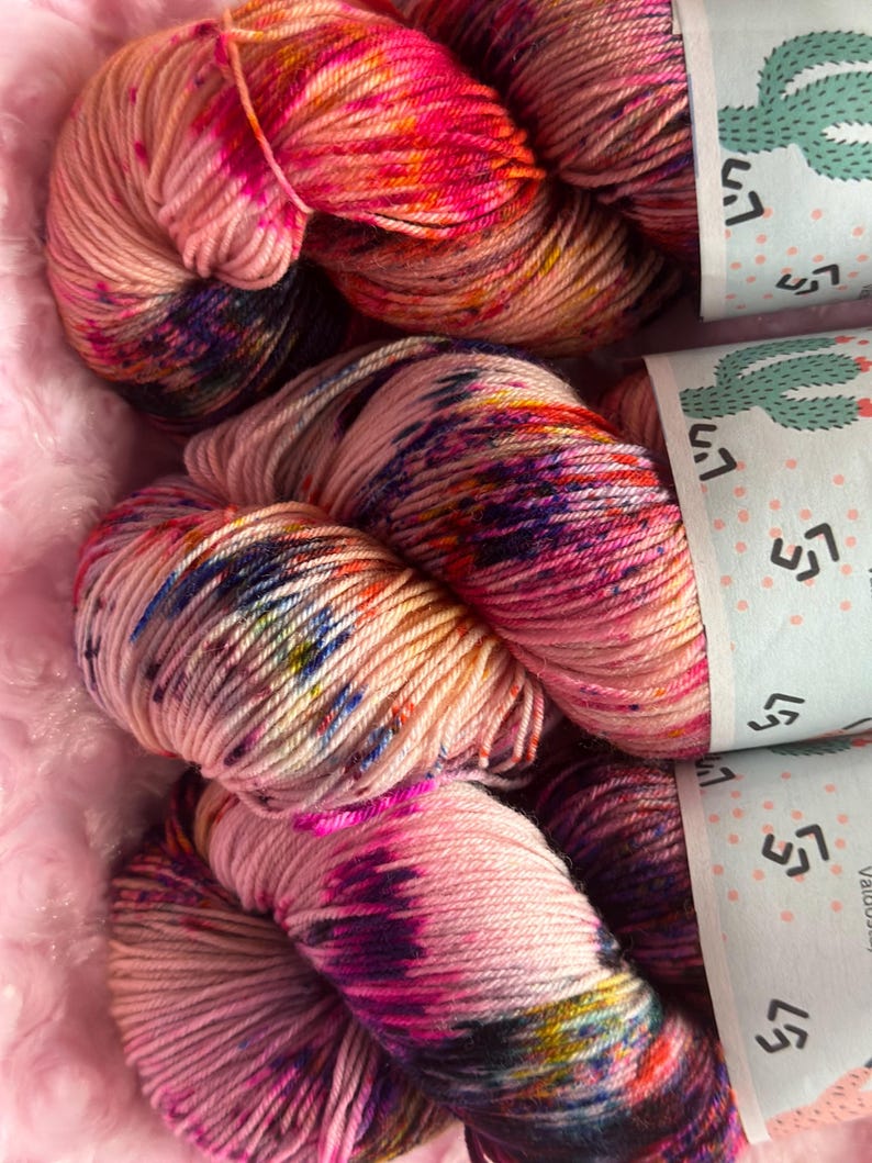 Night Party Dyed-yarn-merino Wool-hank- Fingering Weight-sock Weight-dk ...