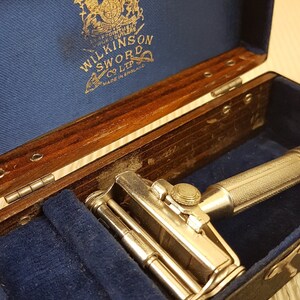 1936 Wilkinson Sword Empire De-luxe Safety Razor Set: Rare Antique ...