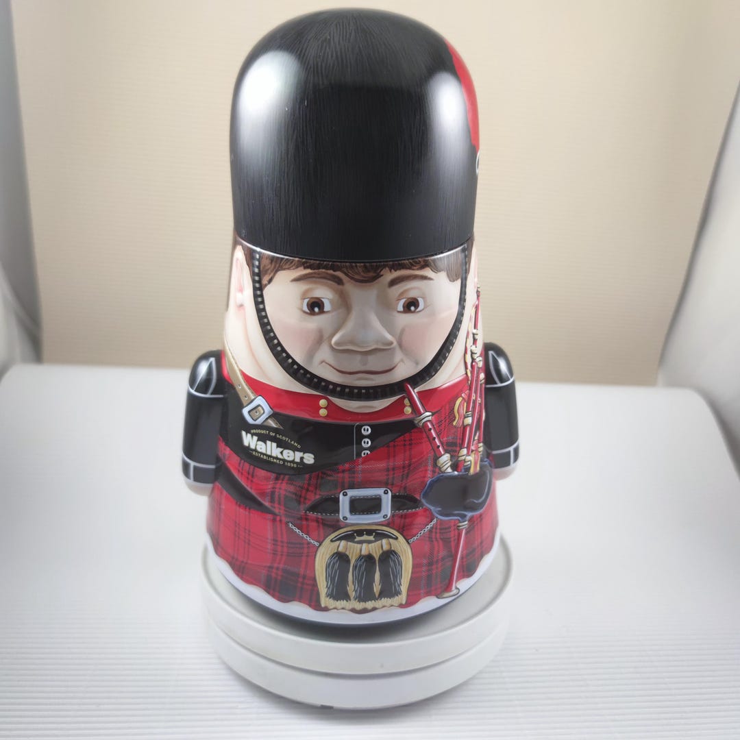 Walkers Shortbread Biscuit Tin Scotland Scottish Piper Kilt Bagpipes ...