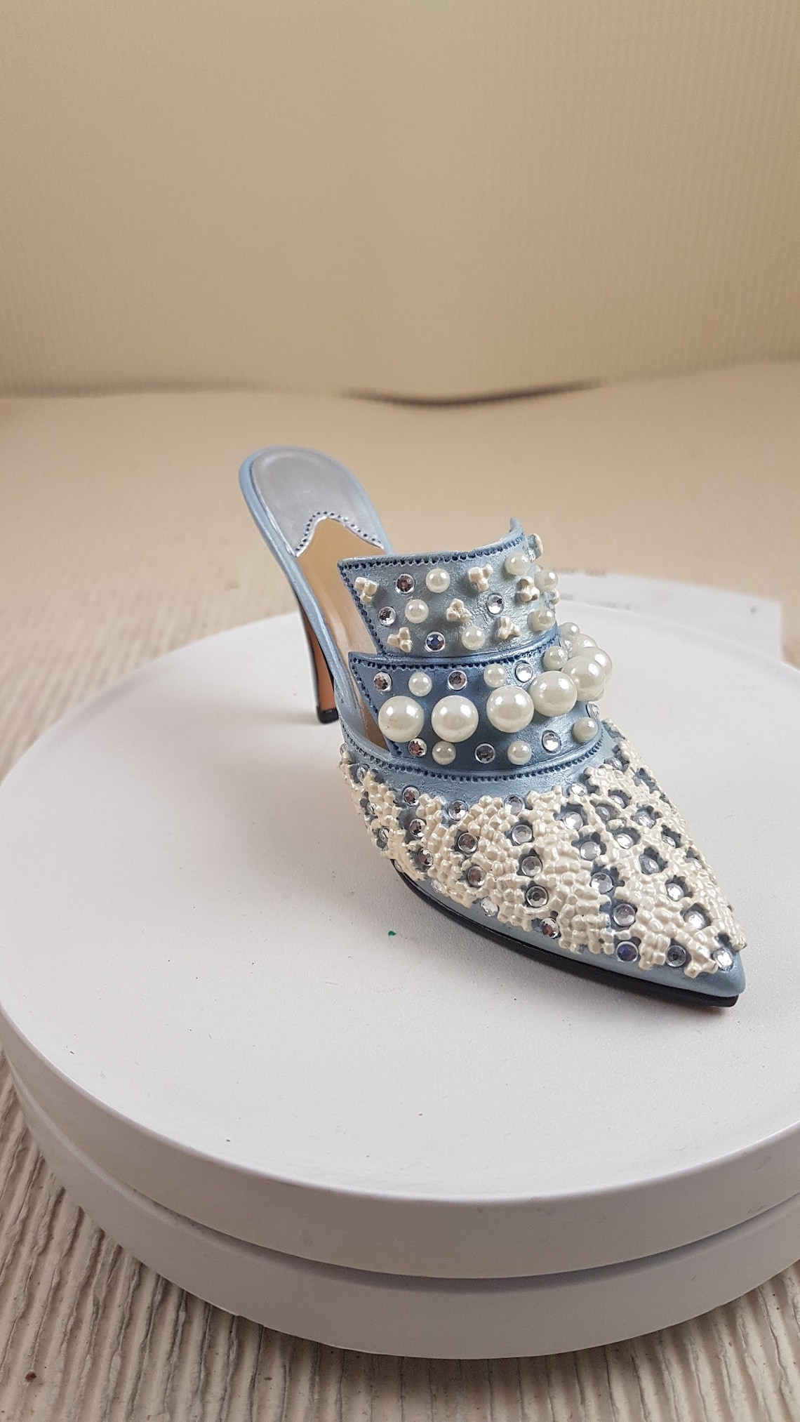 Just the Right Shoe frosted Fantasy by Raine 1999 Vintage Willitts ...