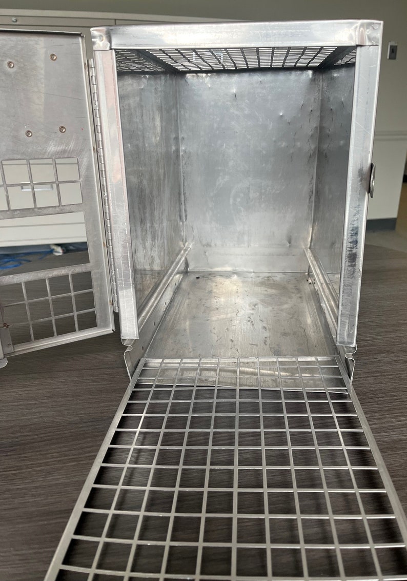 Small Animal Cage - Stainless Steel - 15.5 Inches Long, 9.5 Inches Wide ...