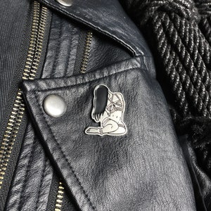 Shibari Girl Art Pin / Rope Bondage / Tied up Kinky BDSM Fetish Erotic Art / Metal Black and ...