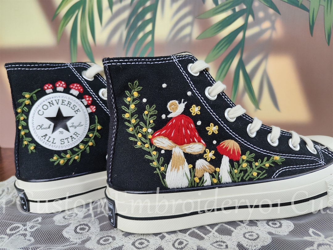 Customized Converse Embroidered Shoes Converse Chuck Taylor 1970s ...