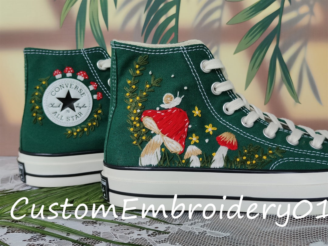 Customized Converse Embroidered Shoes Converse Chuck Taylor 1970s ...
