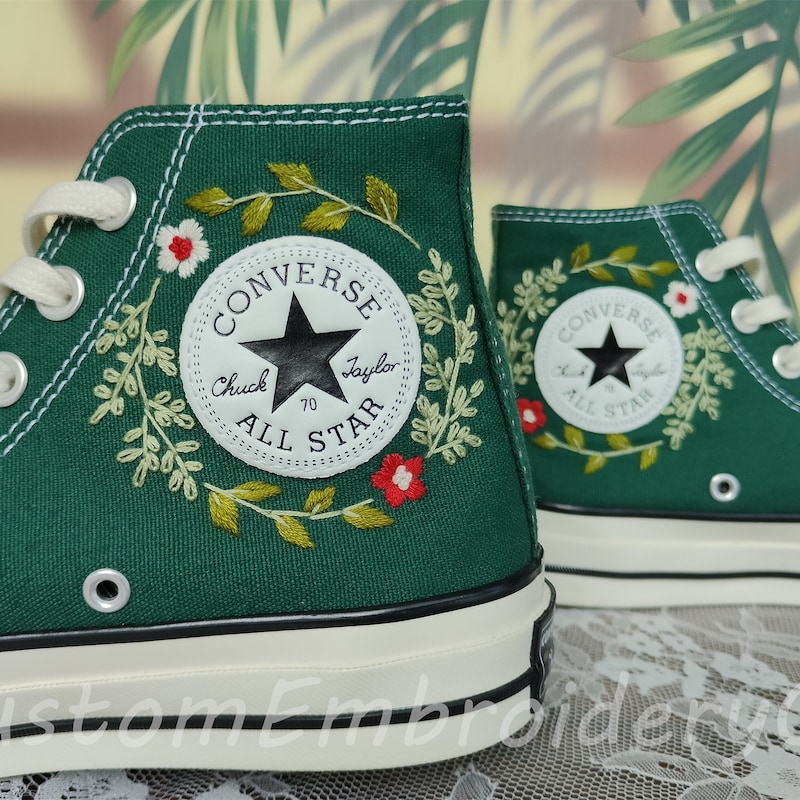 Custom Painted Converse - Etsy
