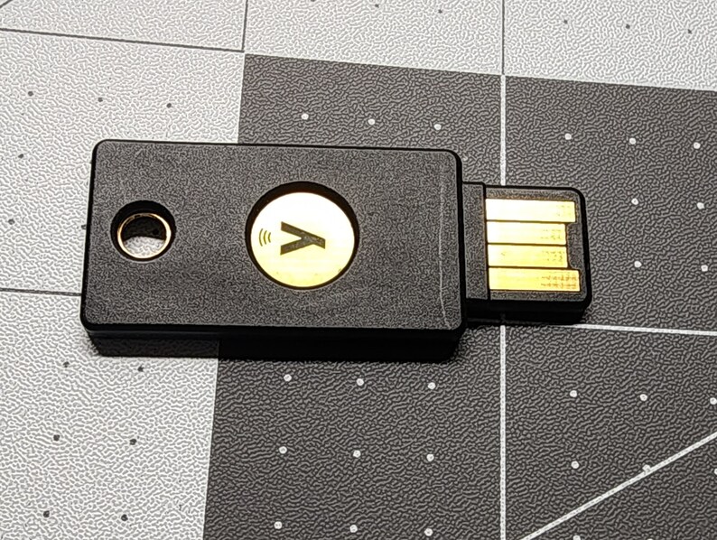 Leather Yubikey Cover - Etsy