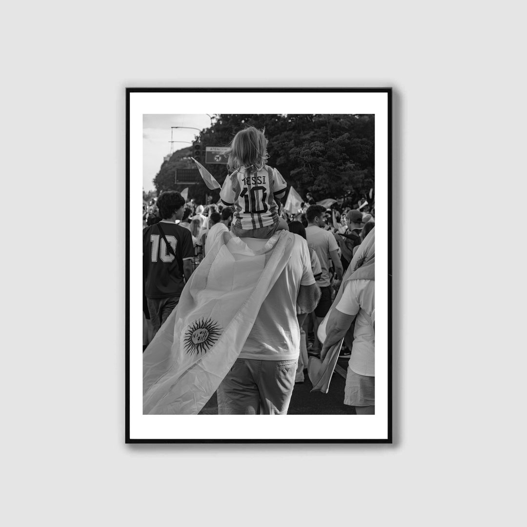 Lionel Messi Poster, Boy With Messi Jersey on His Father's Shoulder ...