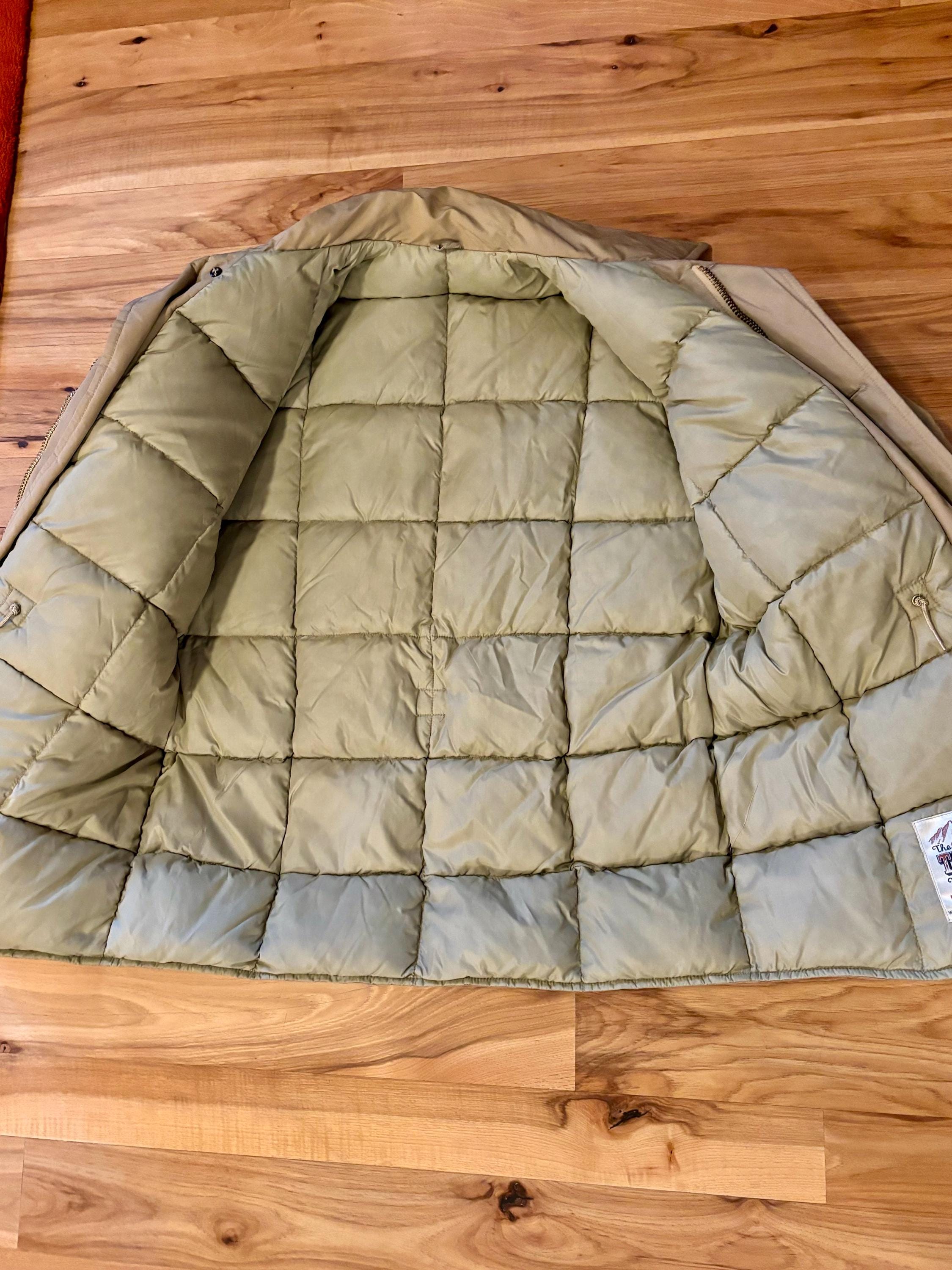 Retro Beige Teton Mountain Jacket Mens Large, Vintage Goose Down Jacket ...