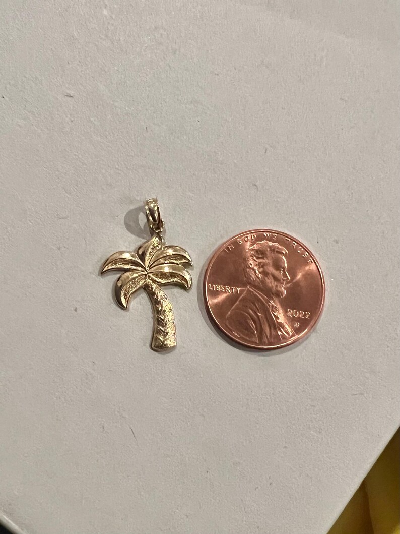 14K Solid Gold Palm Tree Pendant - Etsy