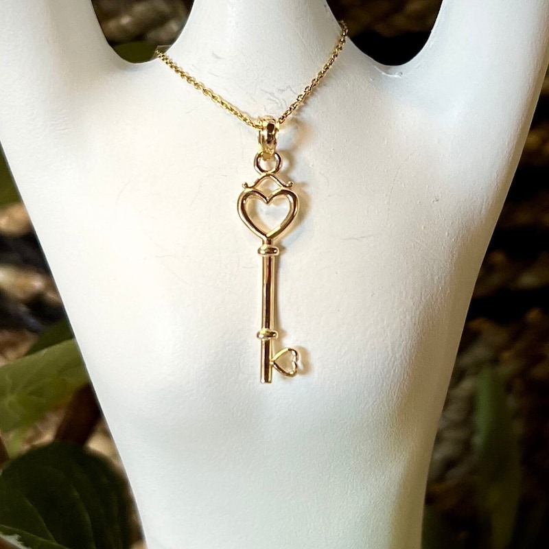Heart Key Pendant - Etsy