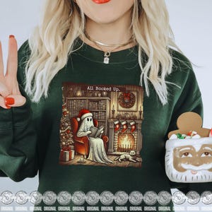 Retro Ghost Reading Book Sweatshirt, Christmas Ghost Cat Holiday ...