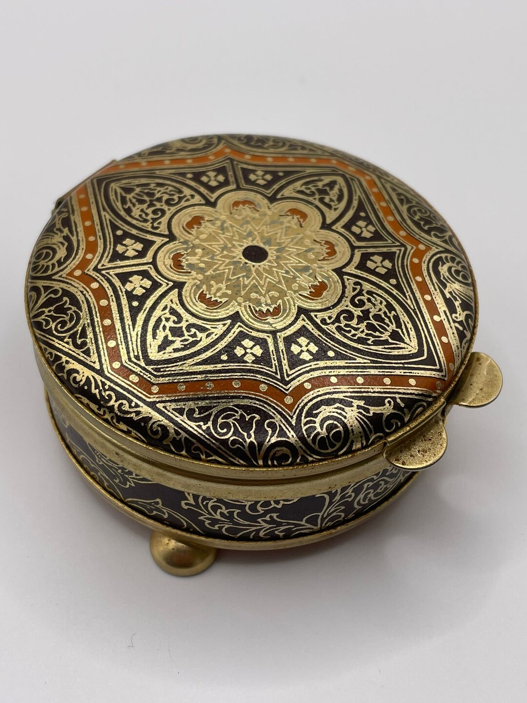 Round, Black and Gold, Box With Red Lining, Trinket Box - Etsy