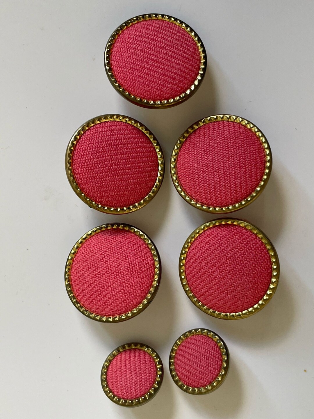 Retro Red Fabric Buttons With Gold Colour Edging, Set of 7, 22mm & 13mm ...