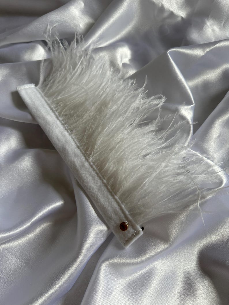 Feather Wing Brooch White – Transform Your Jacket With This Unique ...