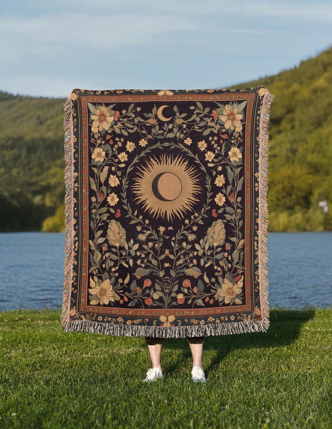 Celestial Sun and Moon Blanket, Ethereal Cottagecore Tapestry, Mystical ...