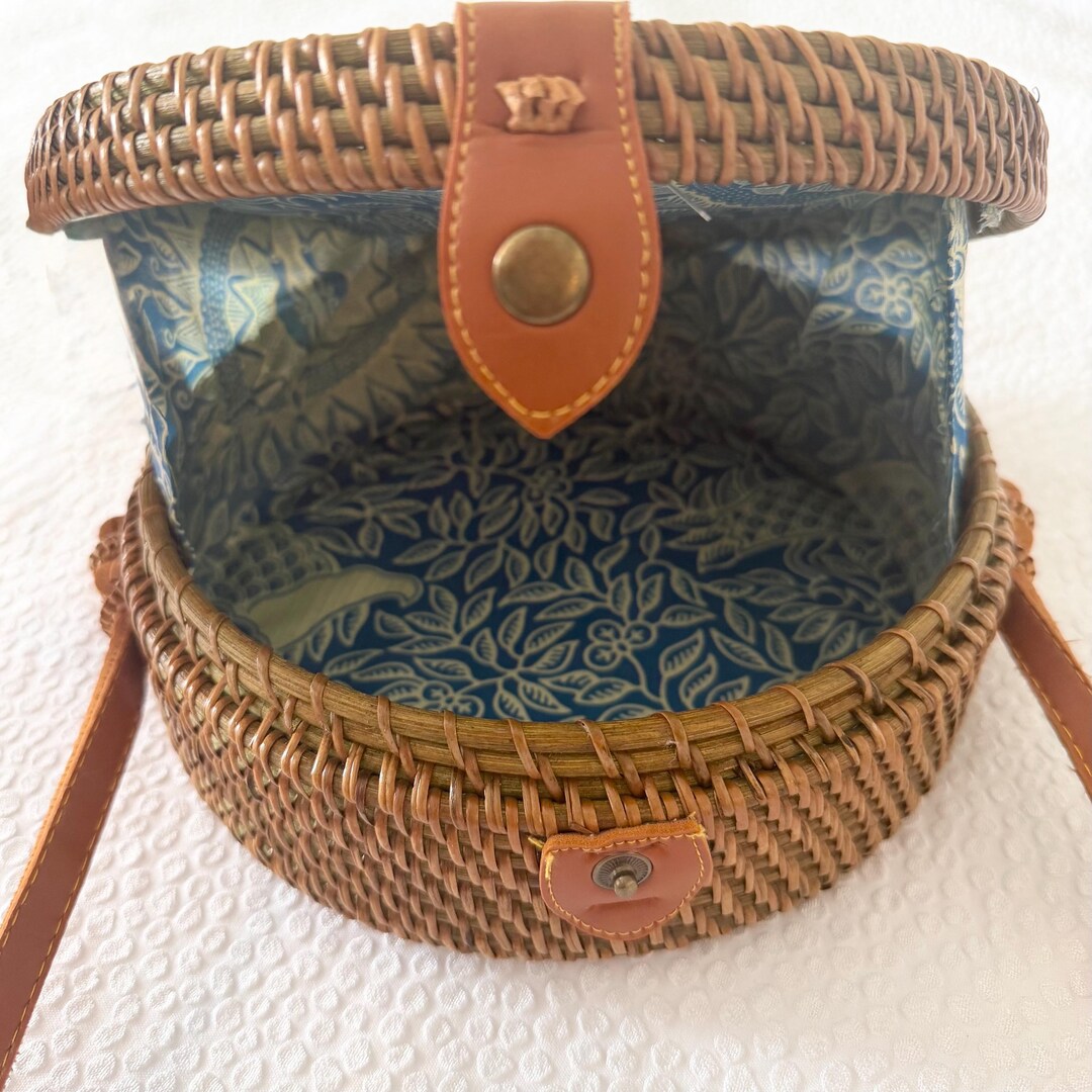 Handwoven Round Bali Rattan Crossbody Bag – Unique Natural Weave ...