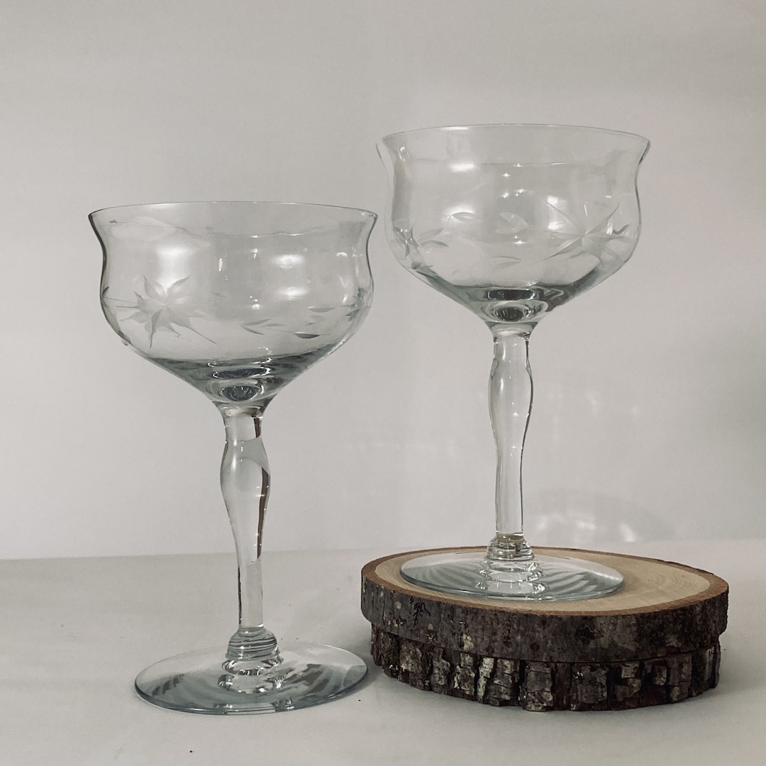 Vintage Optic Coupe Glasses With Etched Flowers - Etsy