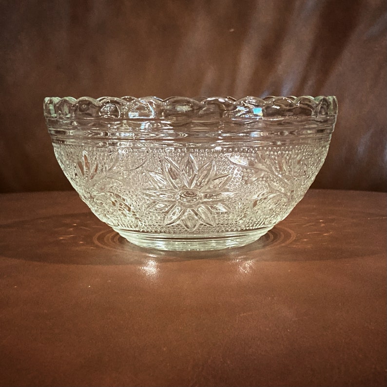 Vintage Anchor Hocking Sandwich Pattern Glass Bowls - Etsy