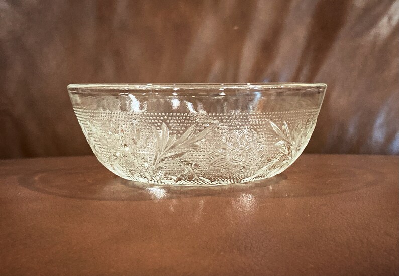Vintage Anchor Hocking Sandwich Pattern Glass Bowls (small) - Etsy