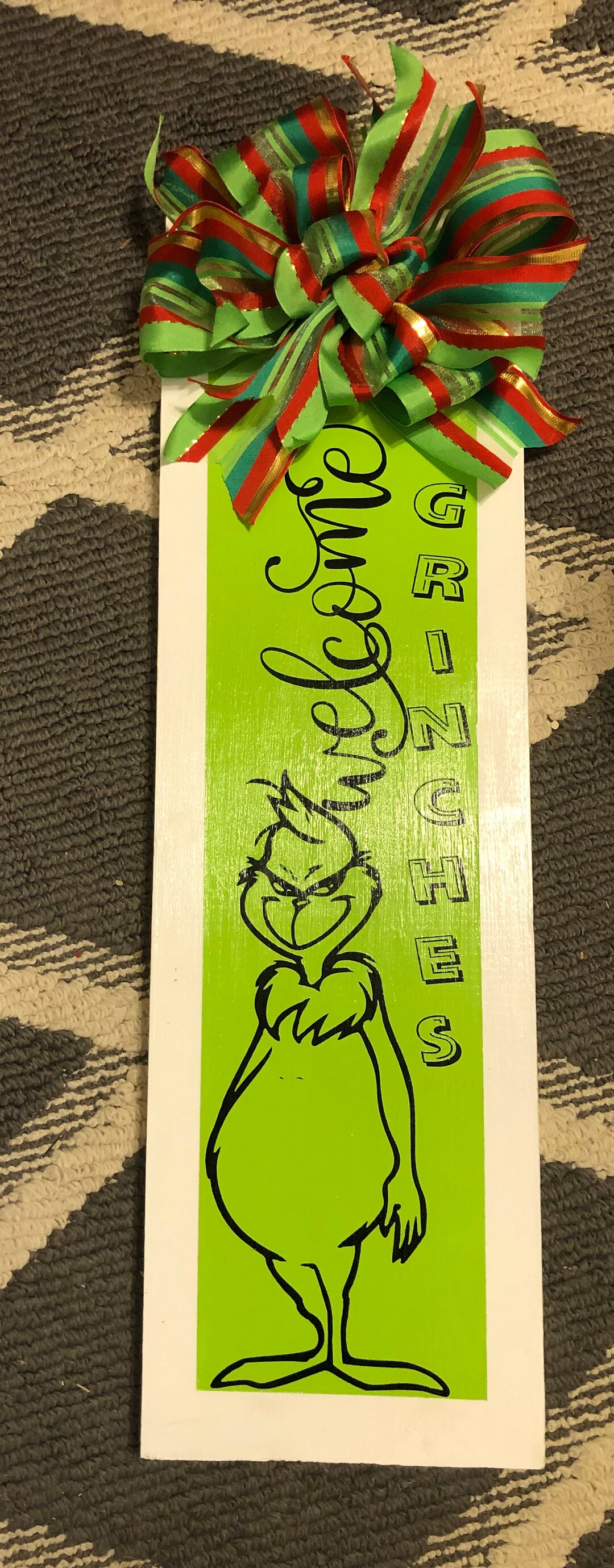 Welcome Grinches - Etsy