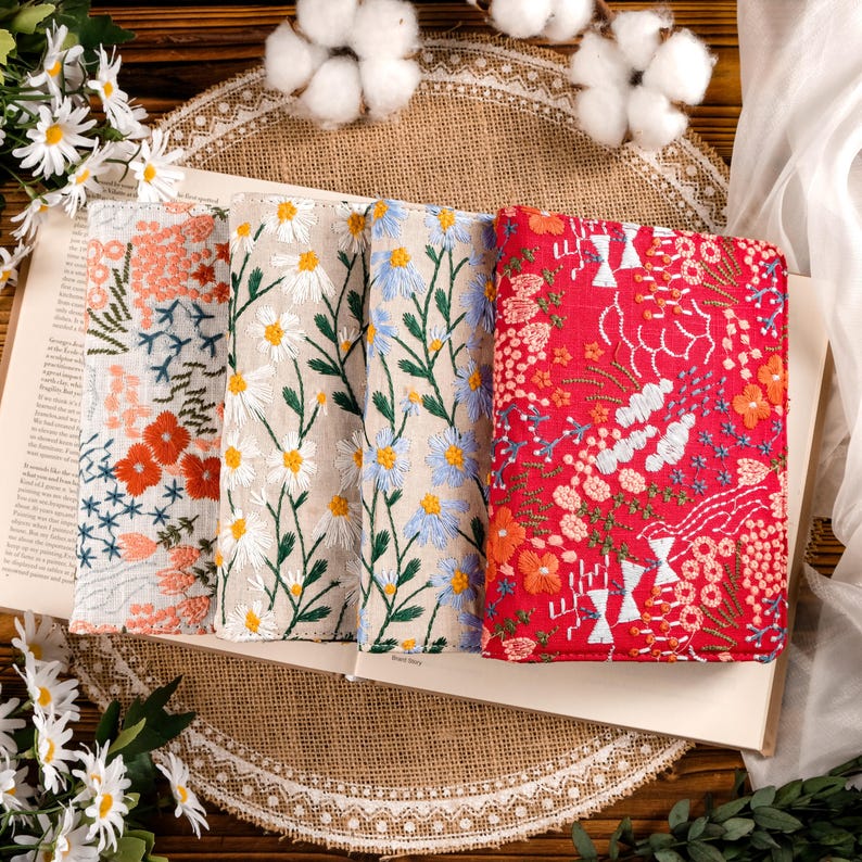 Embroidered Blue Daisy KPW6 Kindle Case With Stand & Strap: Floral ...