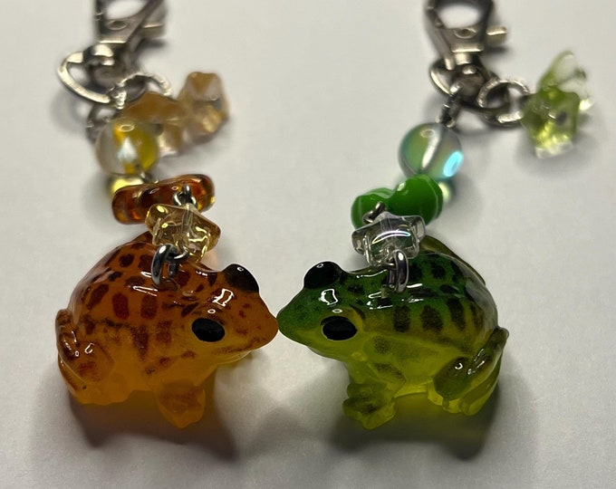 Frog Keychains - Etsy