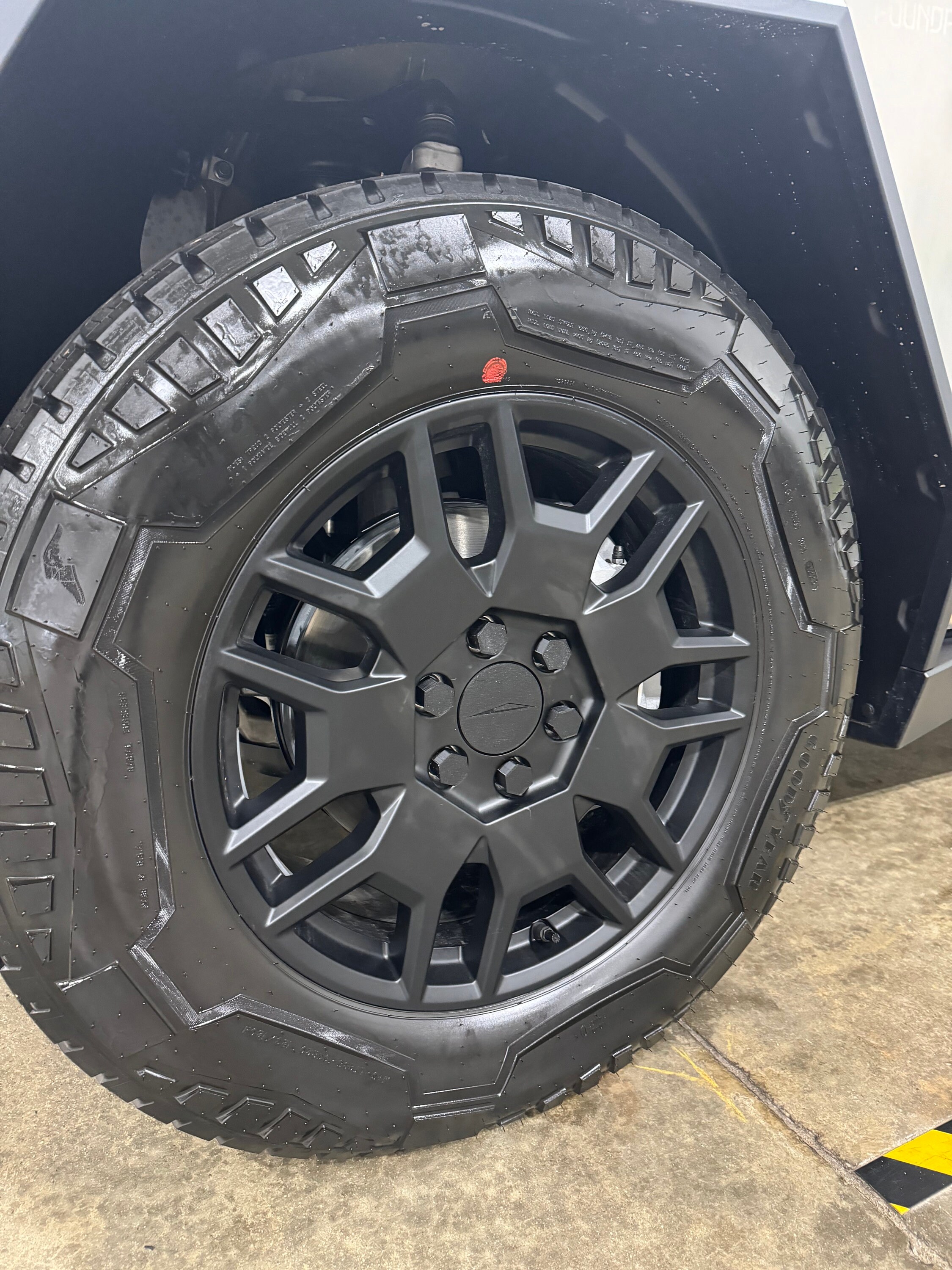 Tesla Cybertruck Wheel Center Caps & Wheel Lug Nut Cover Caps - Etsy