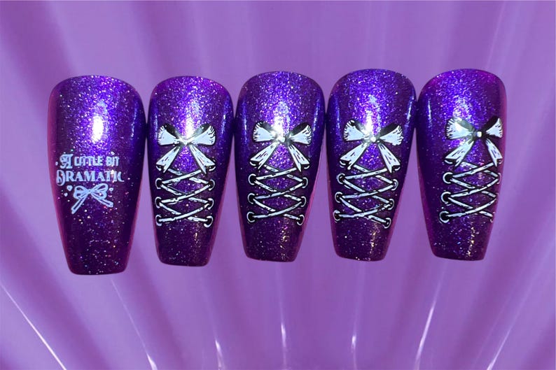 This N That | Fun Press on Nails | Instant Manicure | Domino Nails ...