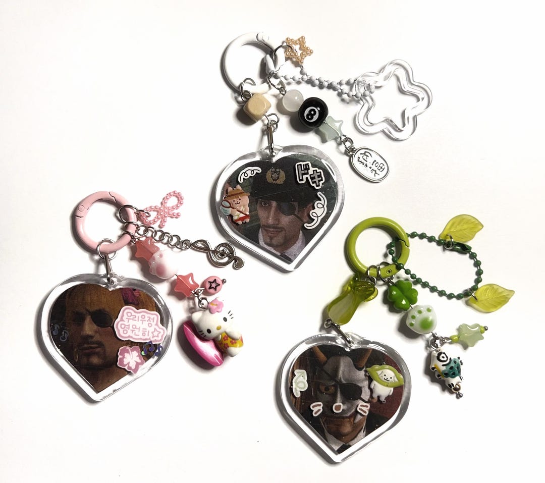 Yakuza “majima Everywhere” Keychain Set! - Etsy